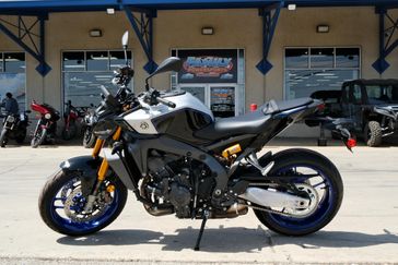 New 2025 MT09 SP LIGUID METAL RAVEN Inventory | Family Powersports ...