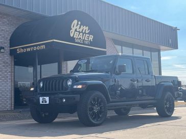 New Jeep Gladiator Nighthawk 4x4 Inventory | Jim Baier Inc | Fort ...