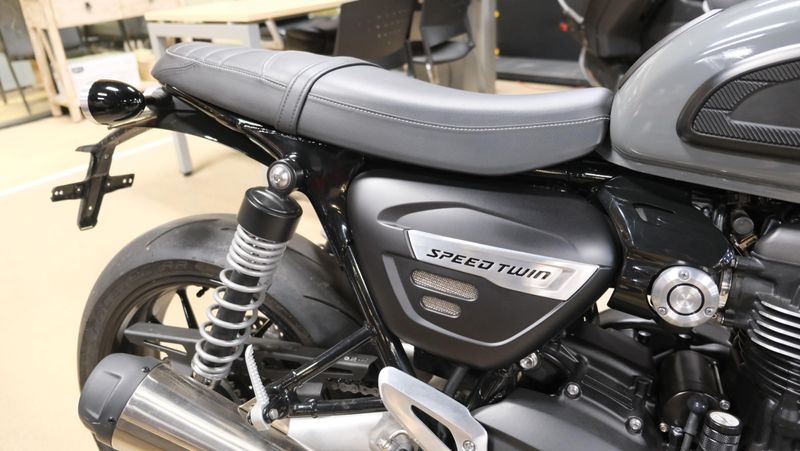 Used 2022 TRIUMPH SPEED TWIN 1200 EURO 5A BASE | Family Powersports